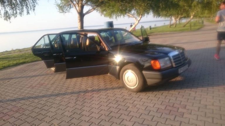 1991 Mercedes-Benz 250D 6 Door | German Cars For Sale Blog