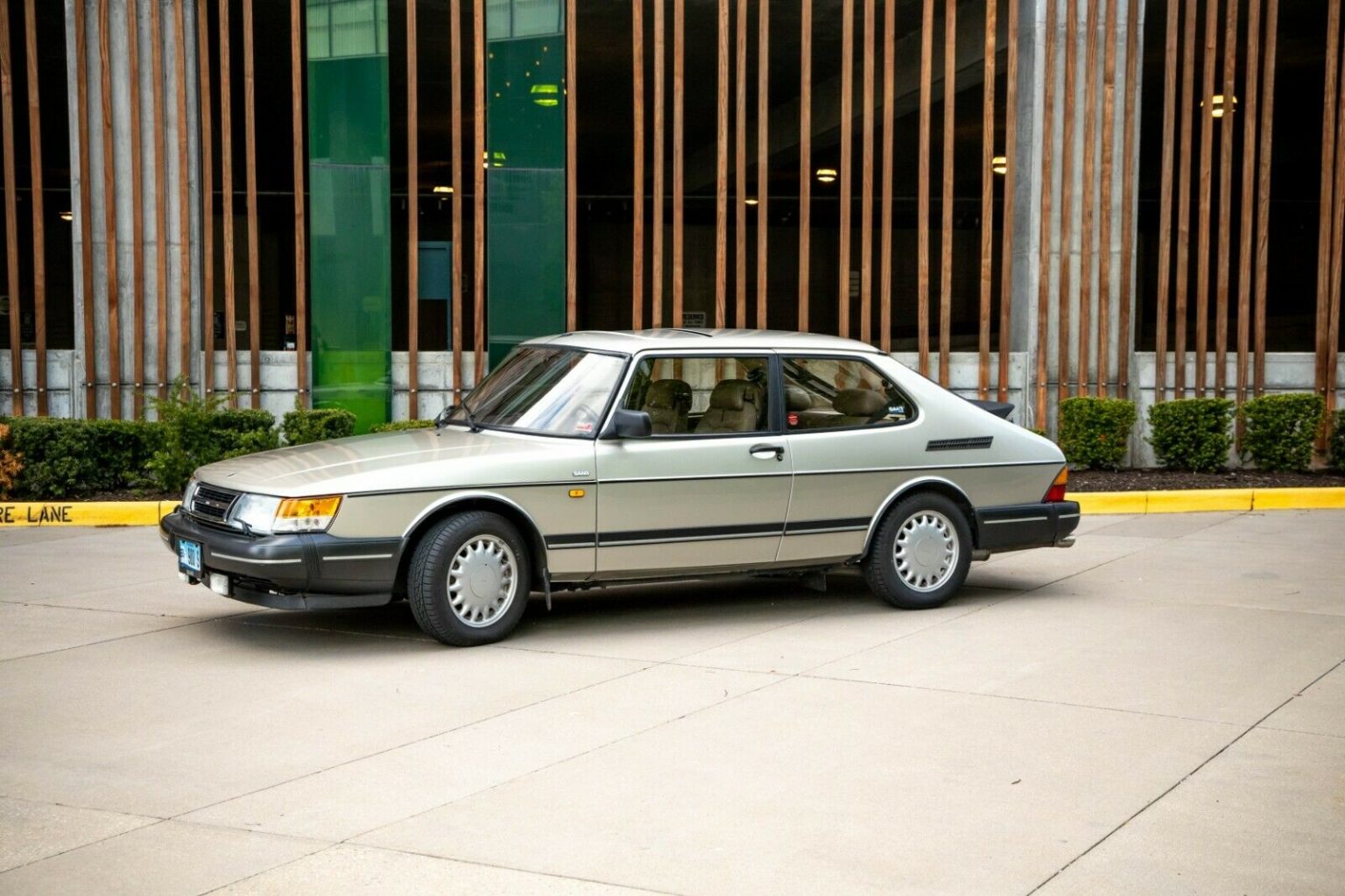 Swede Week: 1992 SAAB 900S Hatchback | German Cars For Sale Blog